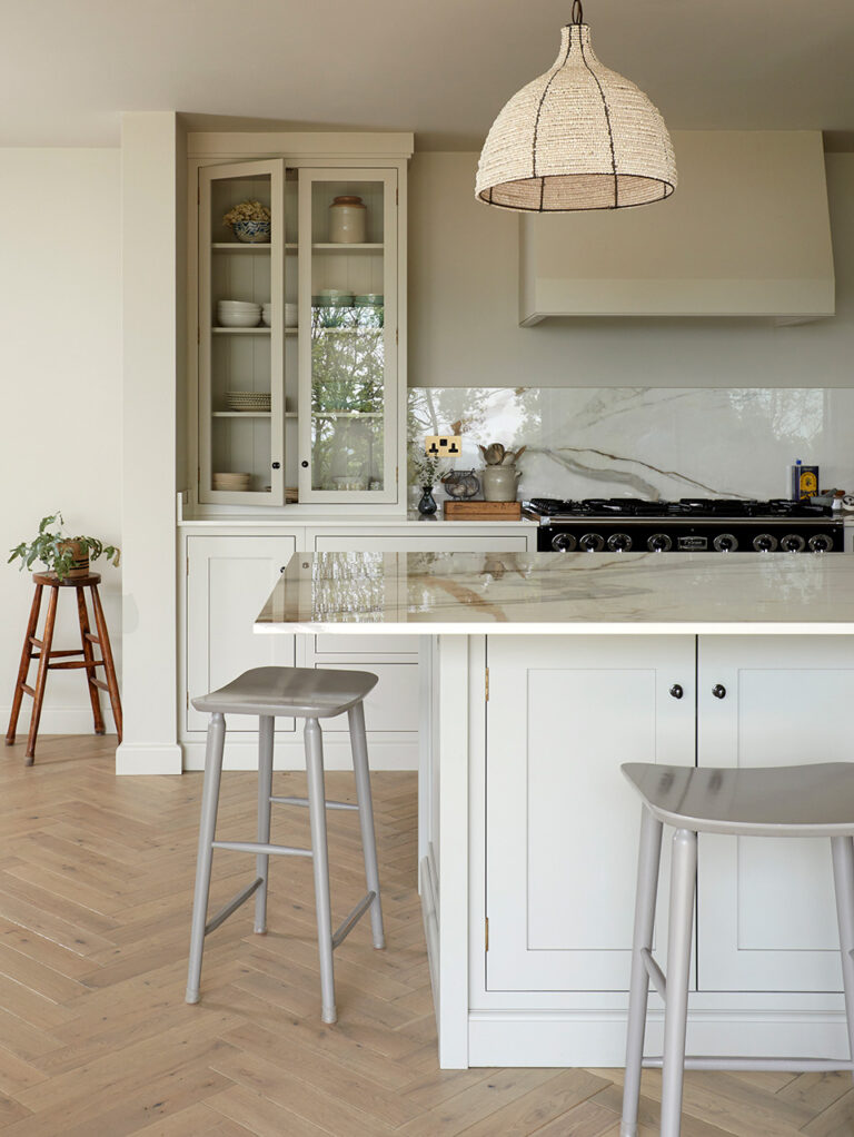 Apron Design | Bespoke kitchens & Cabinets | Apron Kitchens